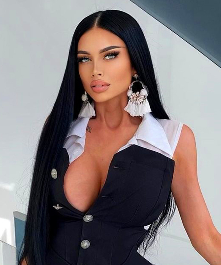 Picture of Adina Tatiana