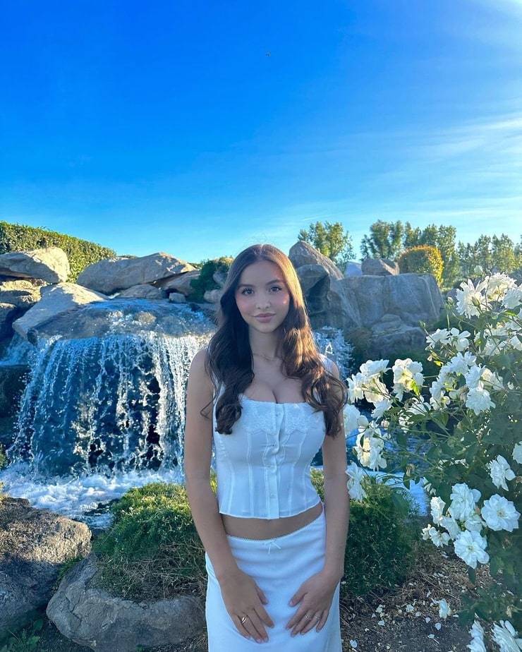 Picture of Sophie Mudd