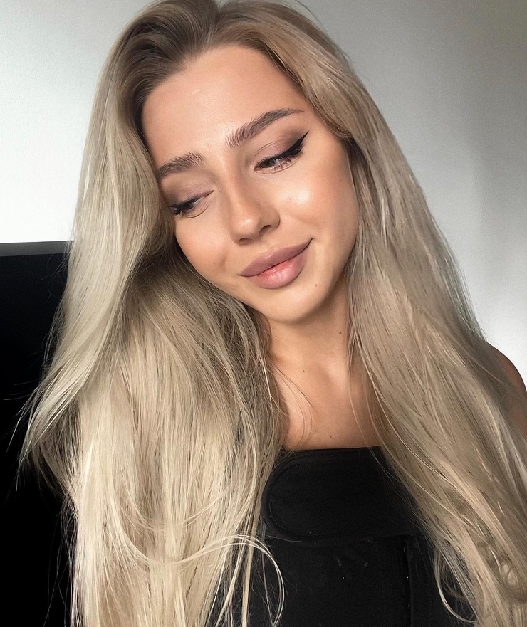 Anna Hryshchenko image