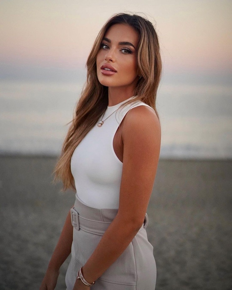 Picture of Izabela Ion