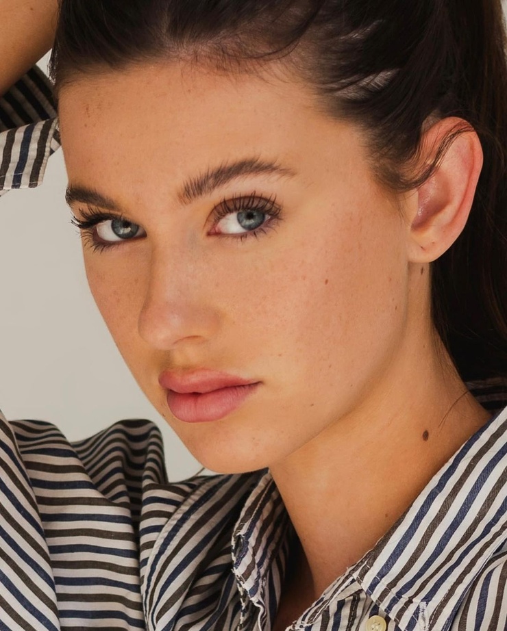 Picture of Sarah Waddles