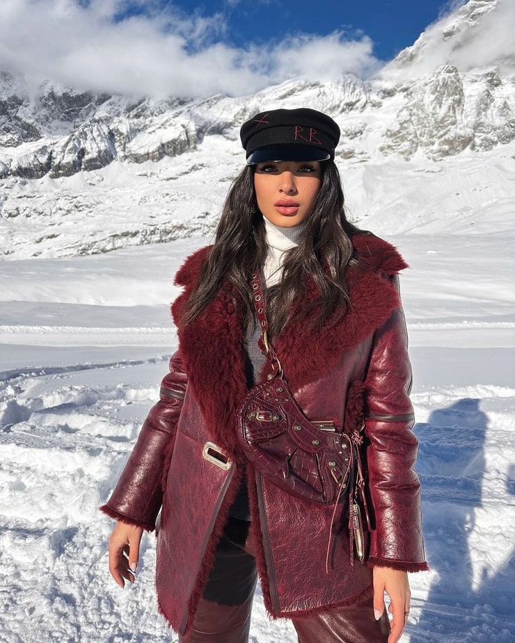 Image of Elisa Maino