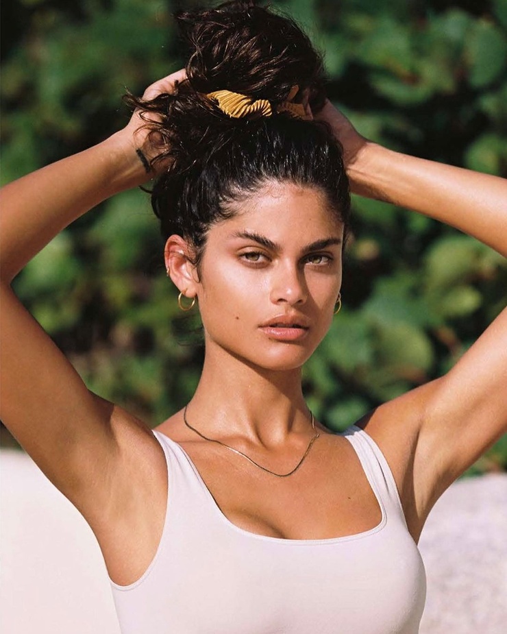 Picture of Lini Kennedy Oliveira