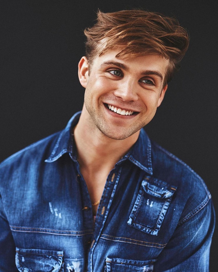 Picture of Leo Woodall