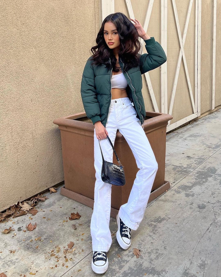 Picture of Ariana Tan
