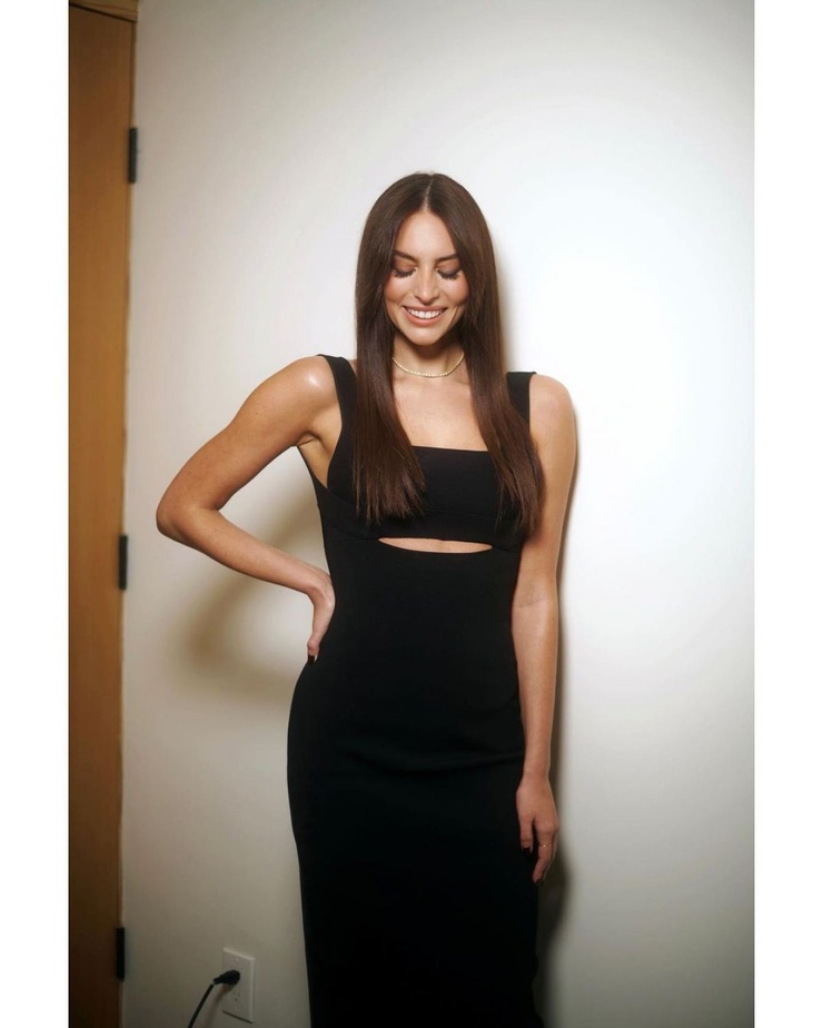 Picture of Genesis Rodriguez