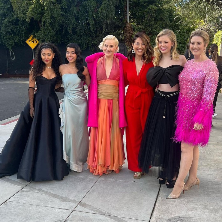 Picture of Kyndra Sanchez