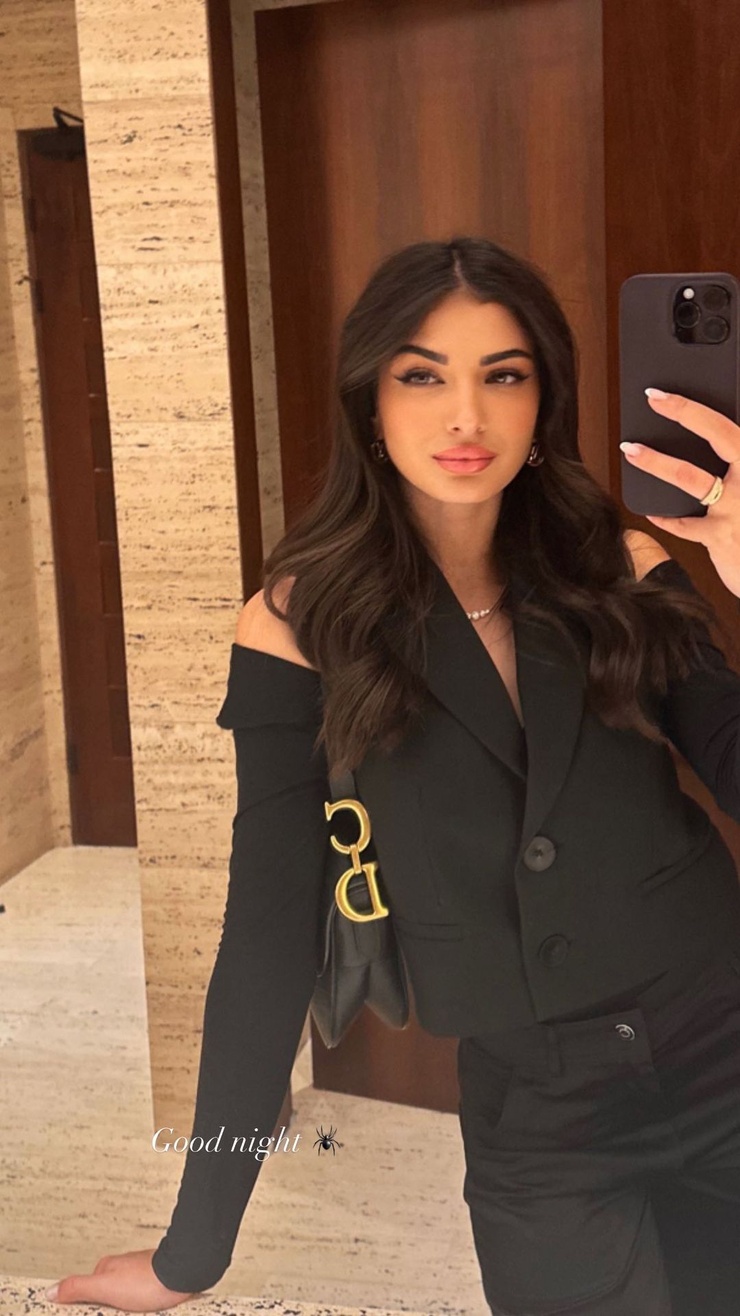 Picture of Elisa Maino