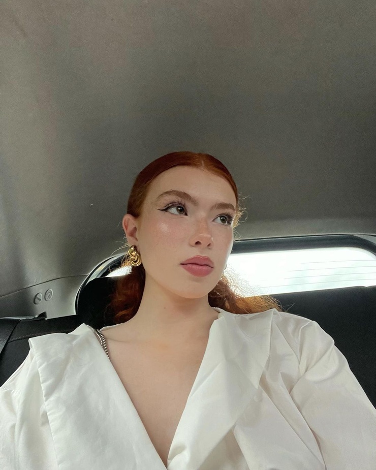 Holly Strach picture