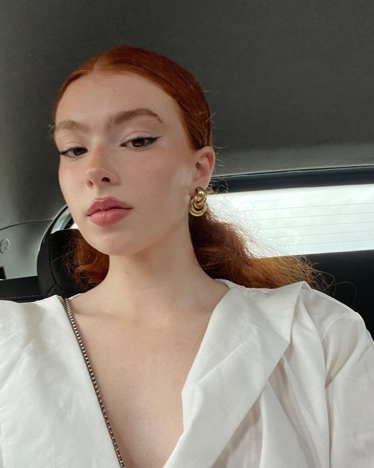 Picture of Holly Strach