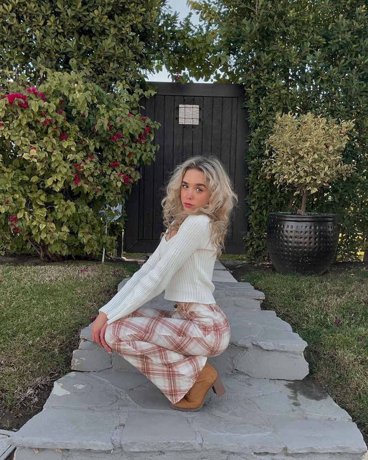 Picture of Jenna Davis