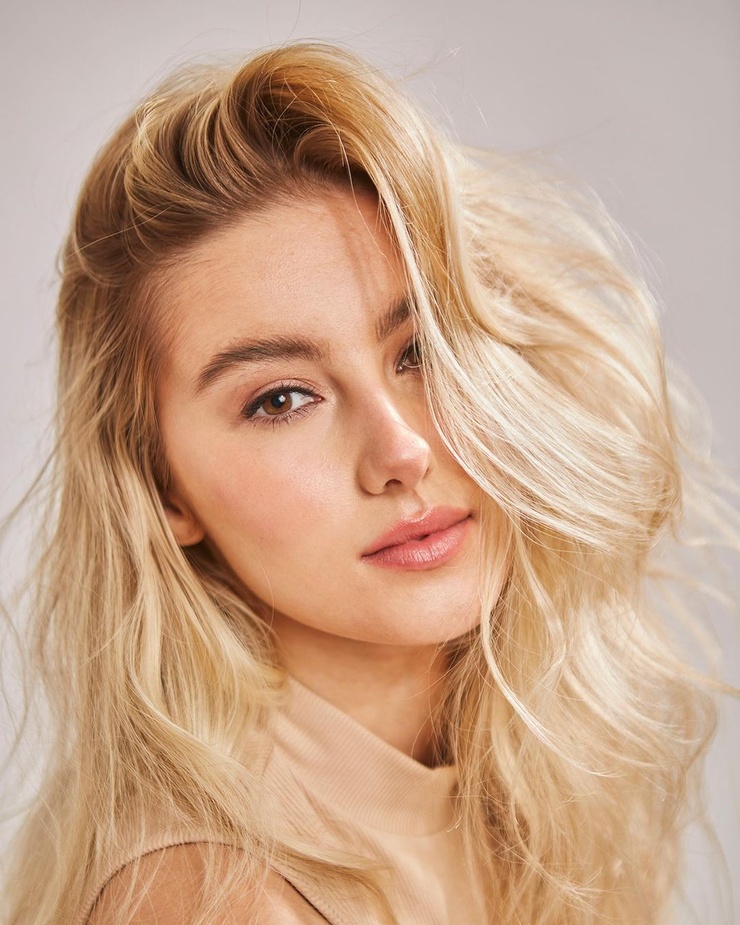 Picture of Amanda Medeiros