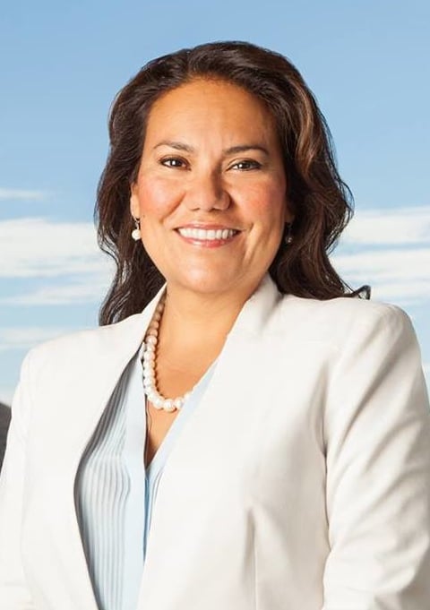 Picture of Veronica Escobar