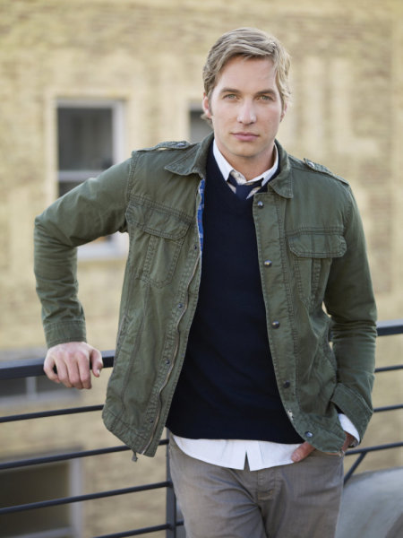 Picture of Ryan Hansen