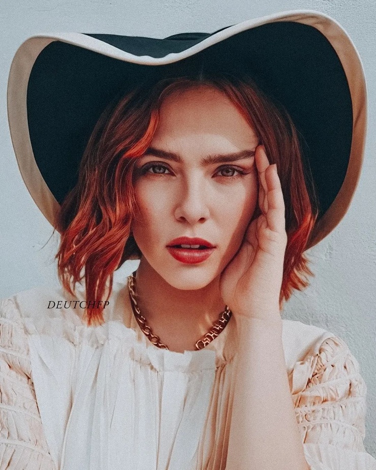 Picture of Zoey Deutch