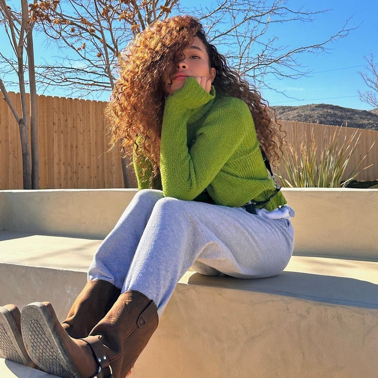Picture of Ashley Moore (2)