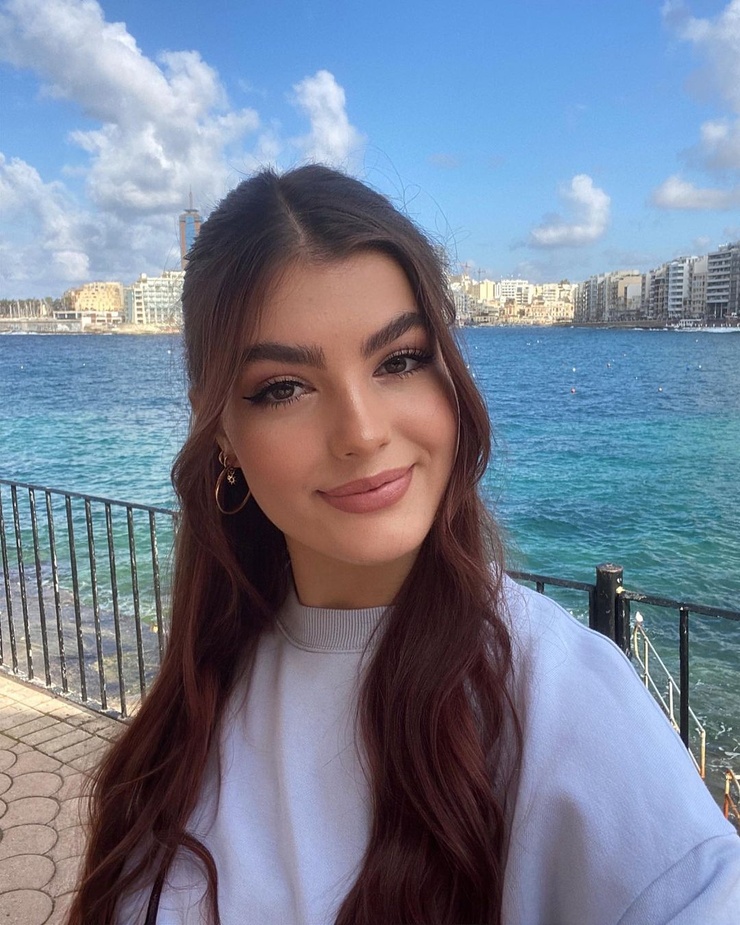 Picture of Claire Tisn