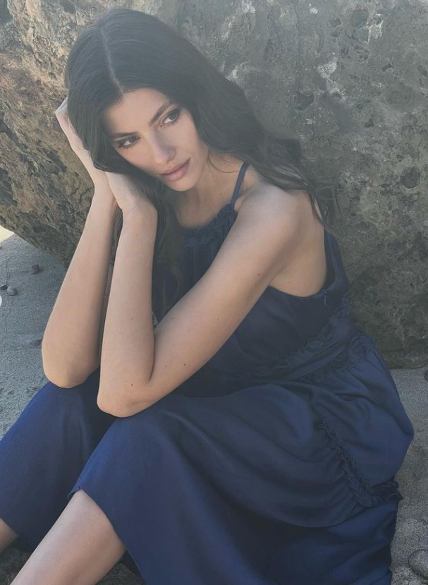 Picture of Mayara Zamboni