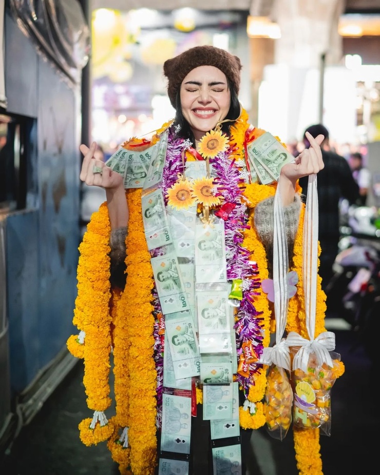 Picture of Davika Hoorne