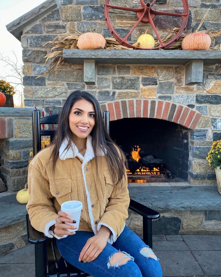 Picture of Chhavi Verg