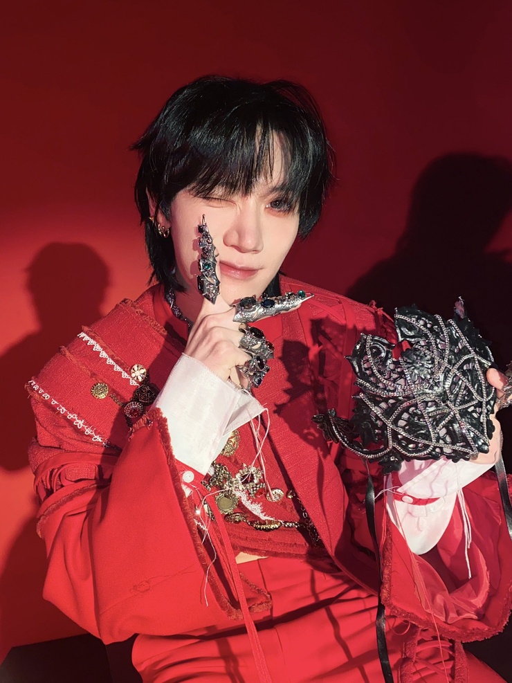 Picture of Ten (텐)
