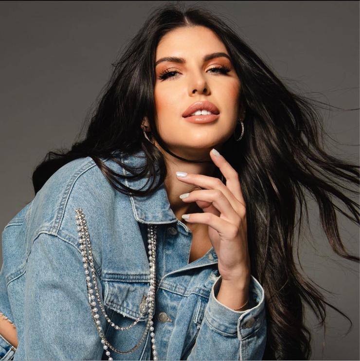 Picture of Alee (singer)