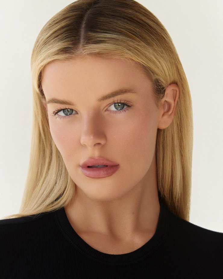 Picture Of Mckenzie Hewson