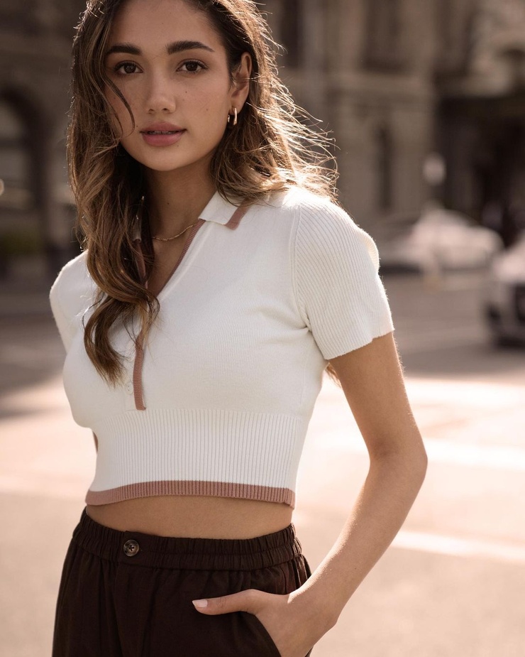 Charlotte Hamilton picture