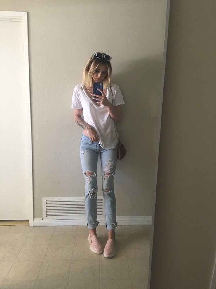 Picture of Acacia Brinley