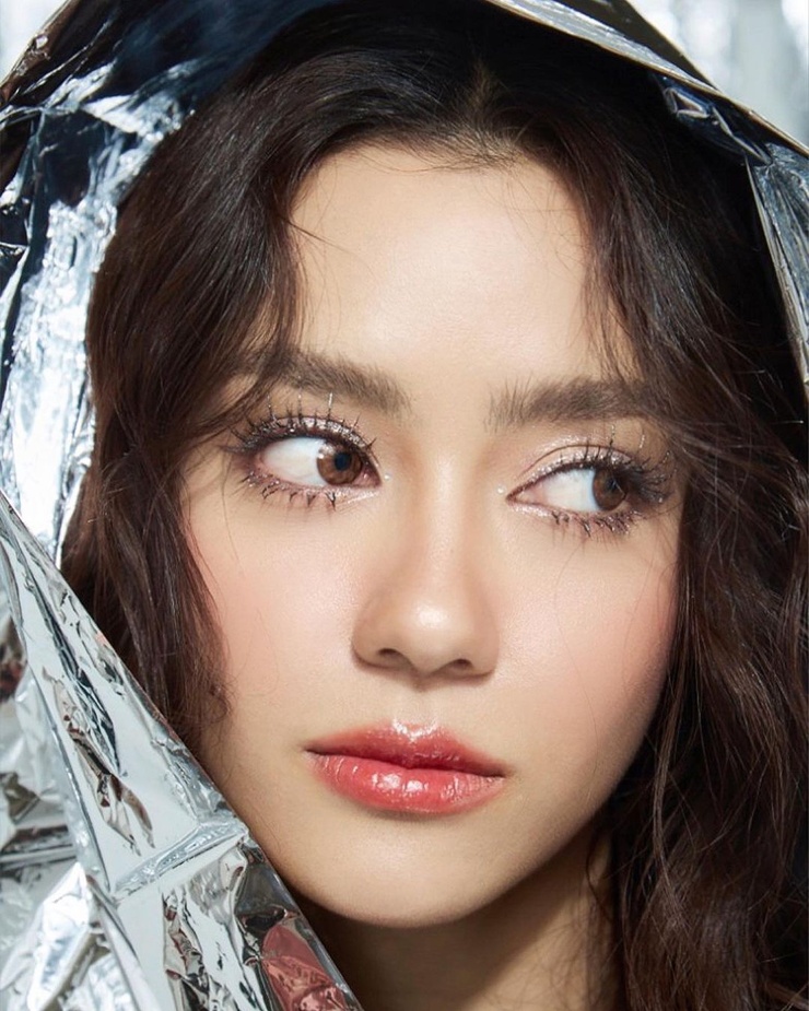 Image of Amanda Obdam