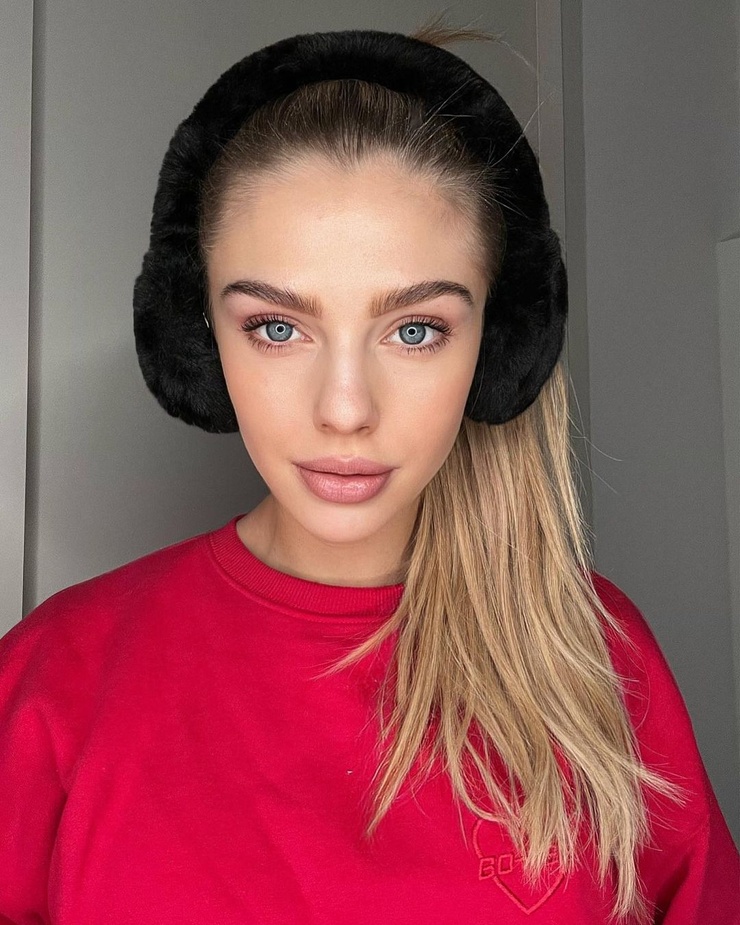 Image of Alexa Breit