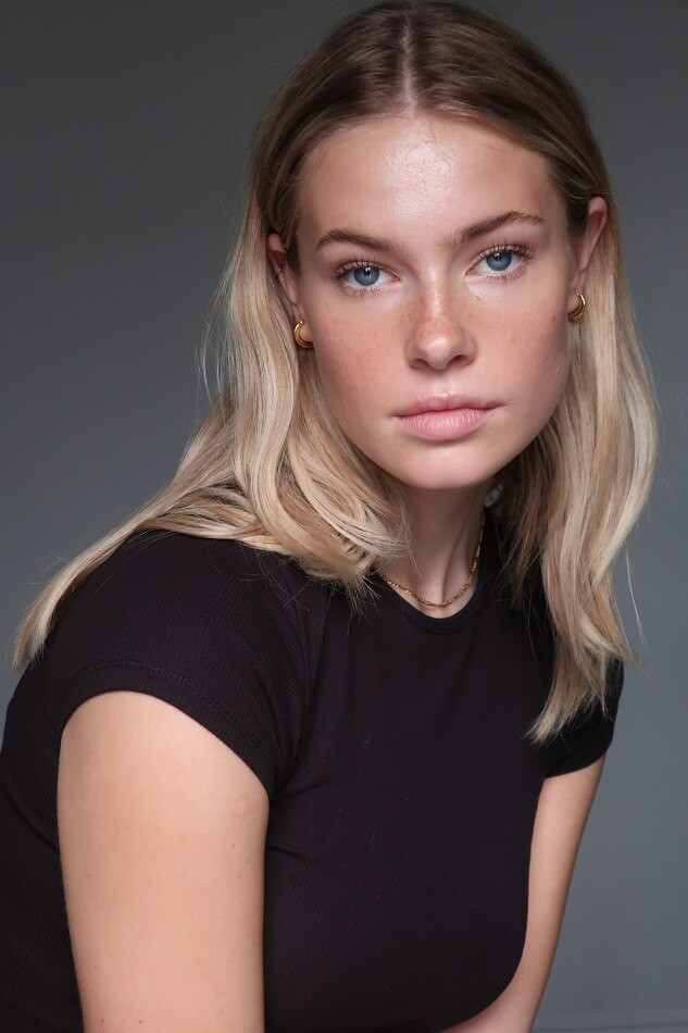 Sianie Aitken image