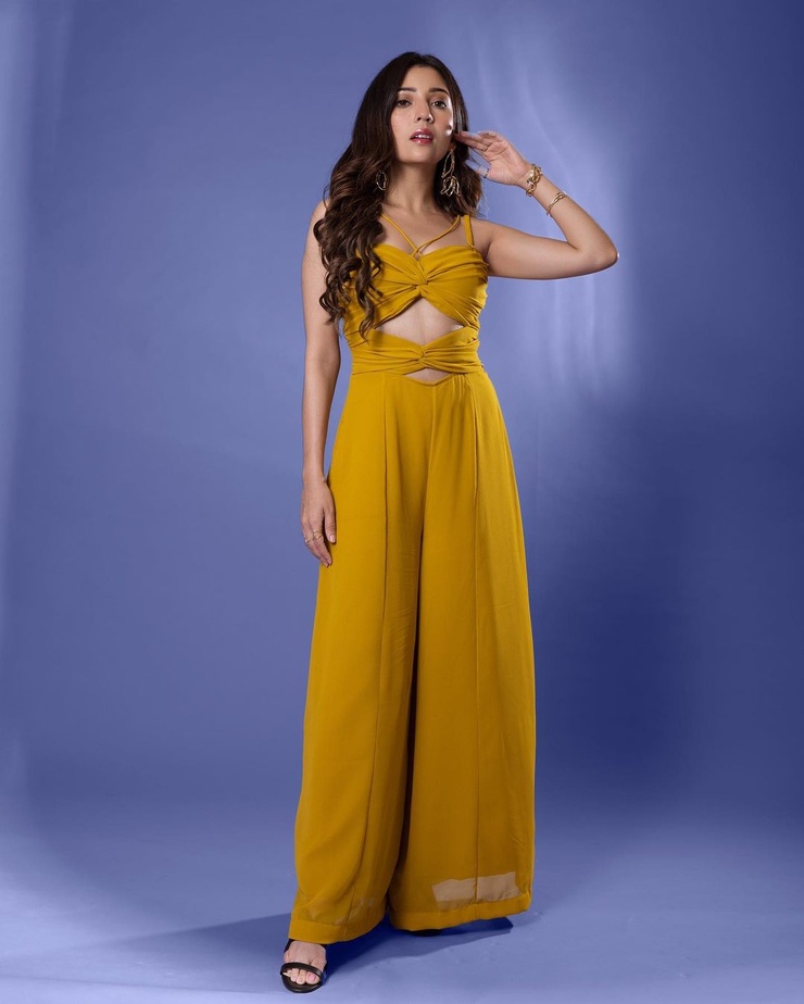 Picture of Barkha Singh