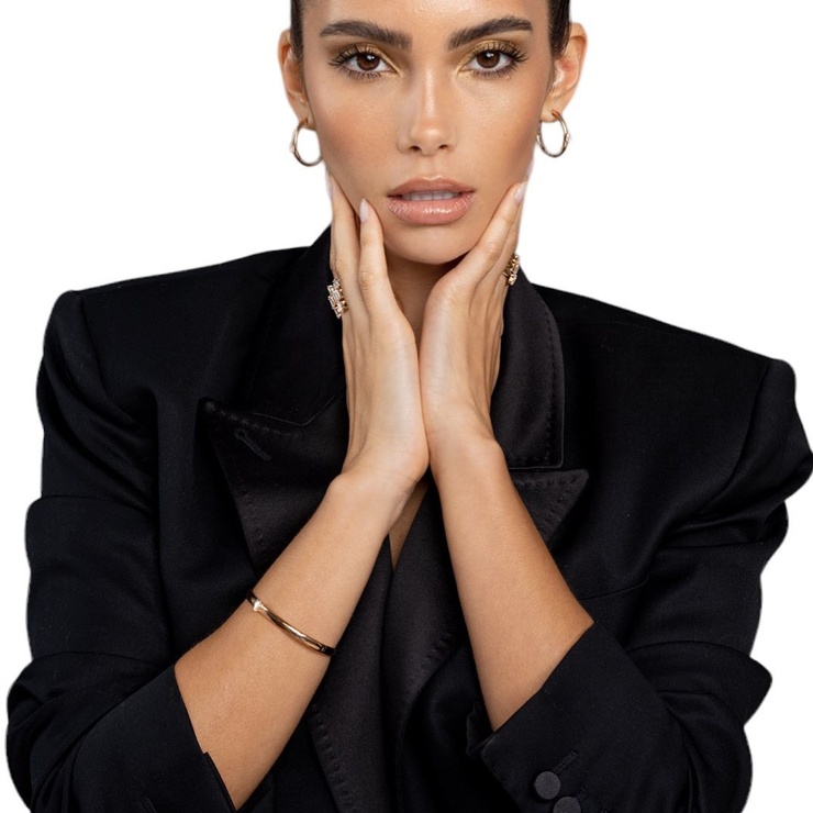 Picture of Cindy Mello