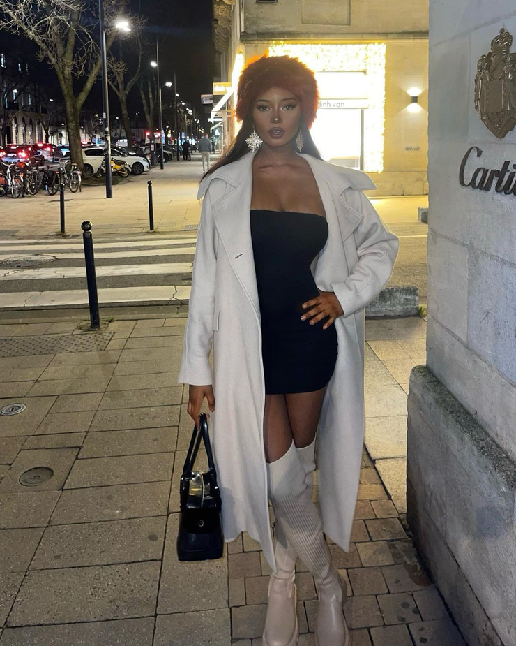 Picture of Ange (model)