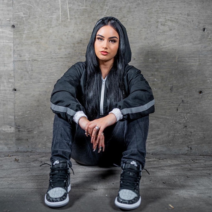 Picture of Hazel Zquad