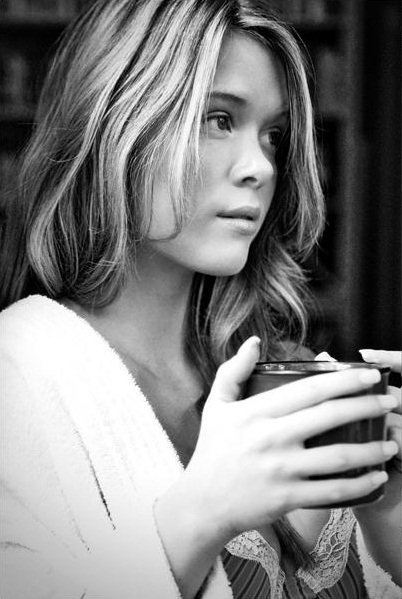 Leah Renee picture
