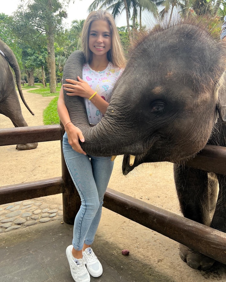 Valeriia Feral image