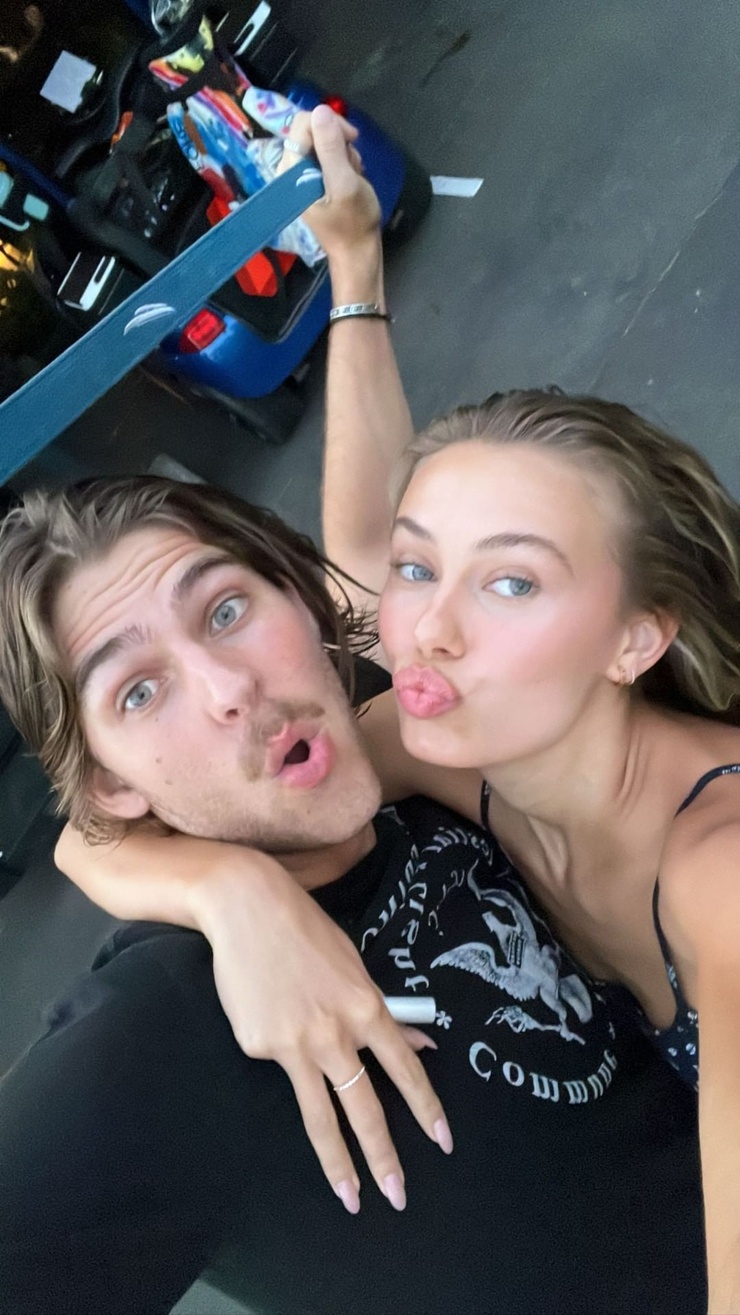 Picture of Elizabeth Jamrozy