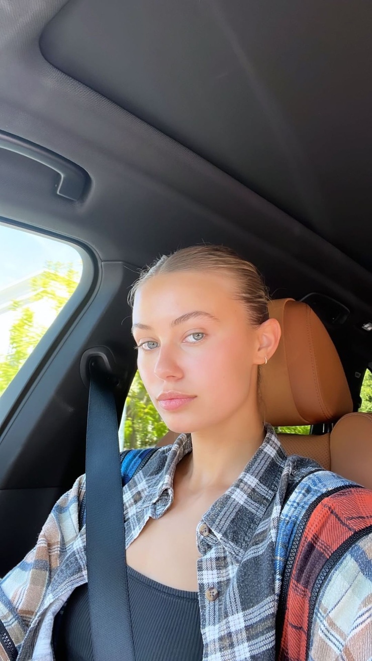 Elizabeth Jamrozy picture