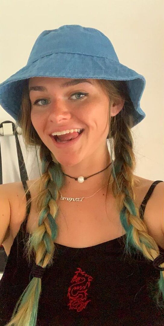 Megan Guthrie picture