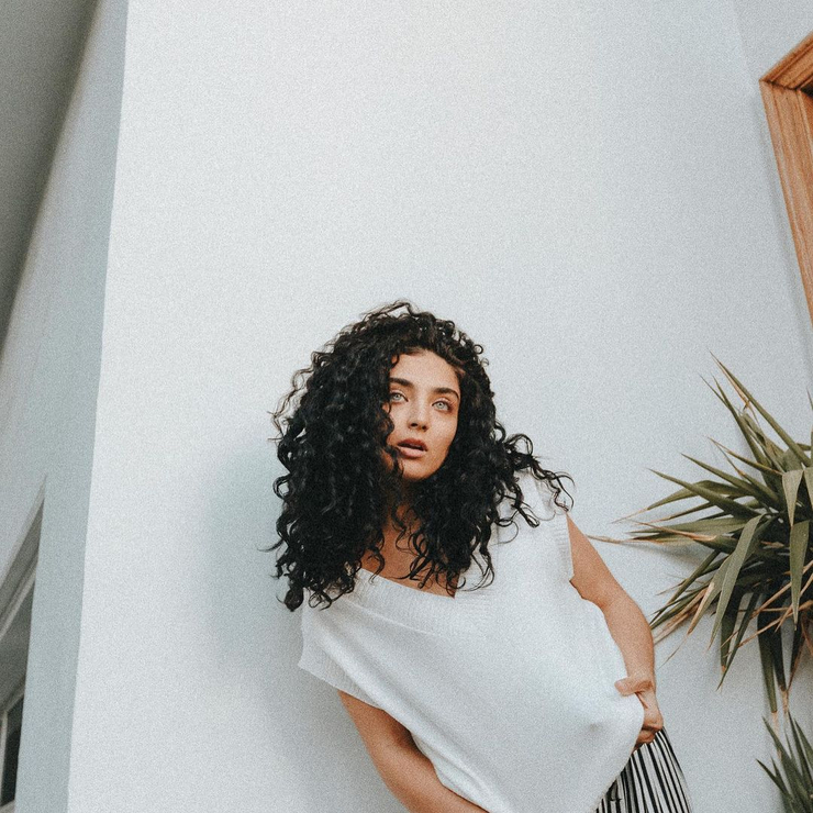 Picture of Brooke Maroon