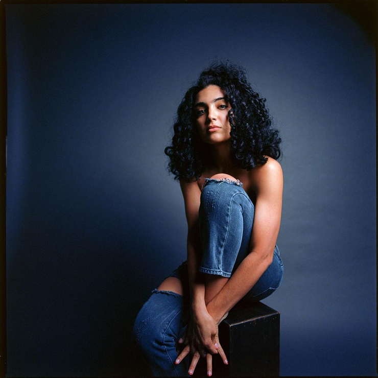 Picture of Brooke Maroon