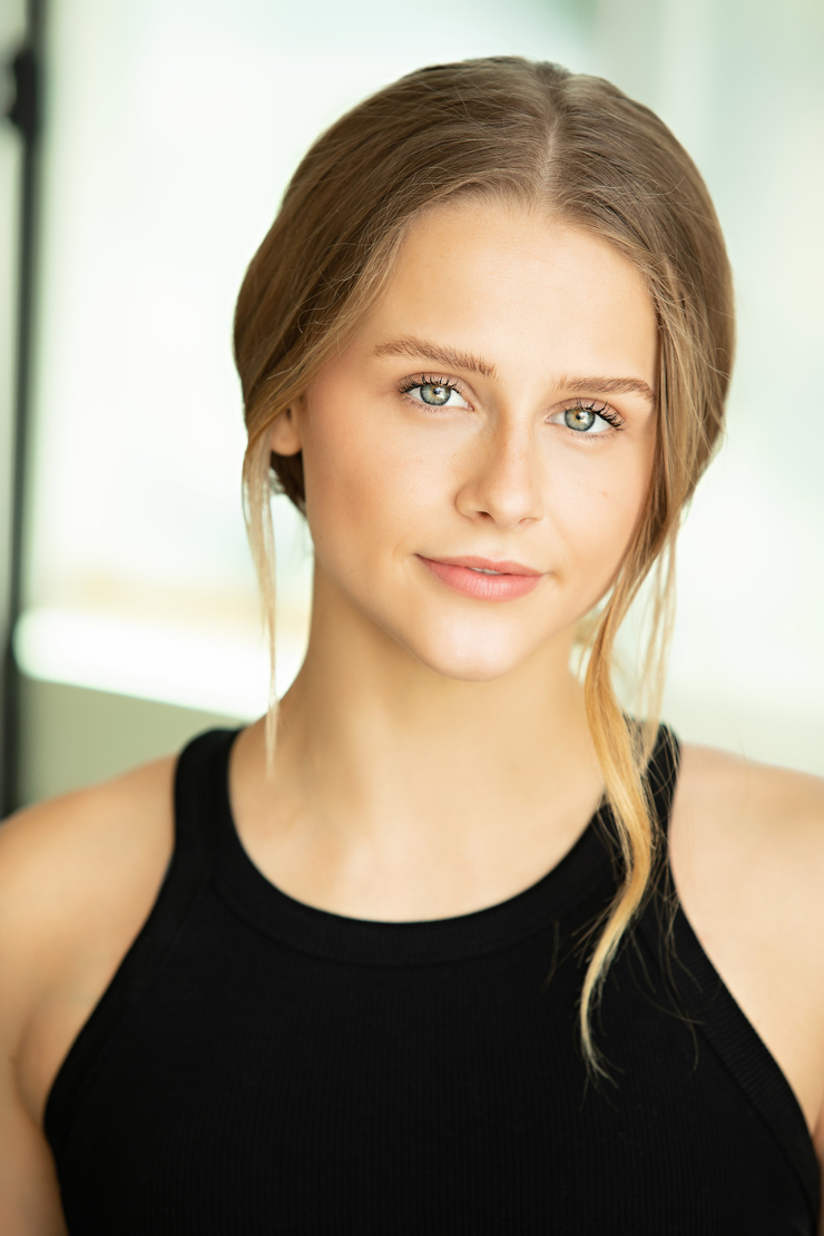 Picture of Chloe Oloren