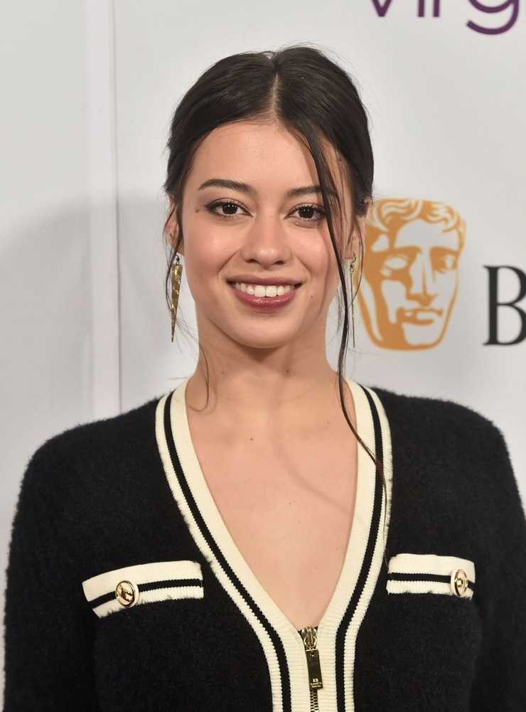 Amber Midthunder image