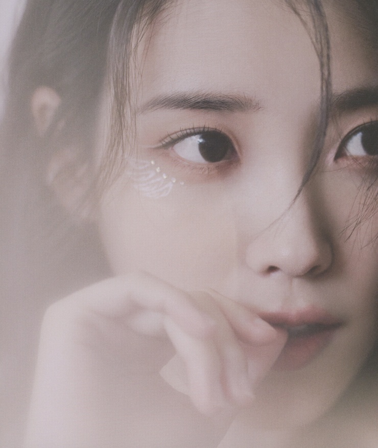 Picture of IU