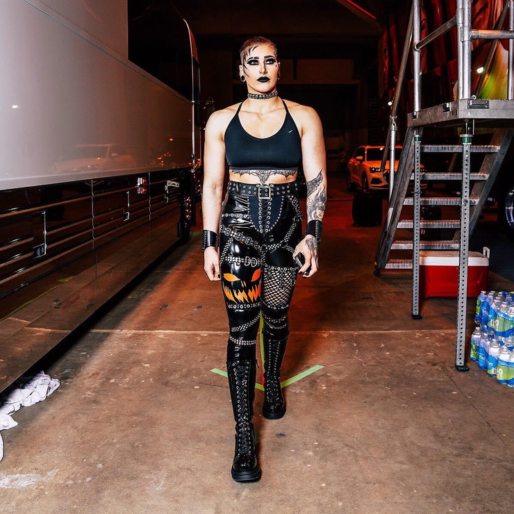 Picture of Demi Bennett