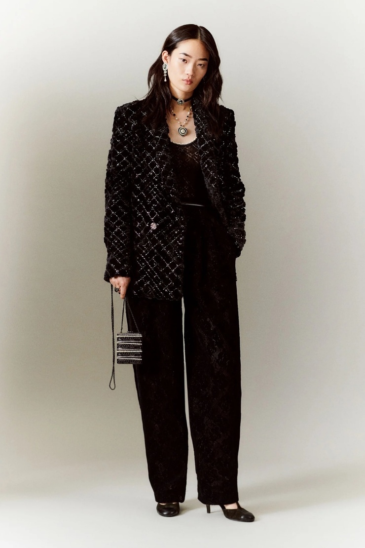 Picture of Shin Hyun Ji