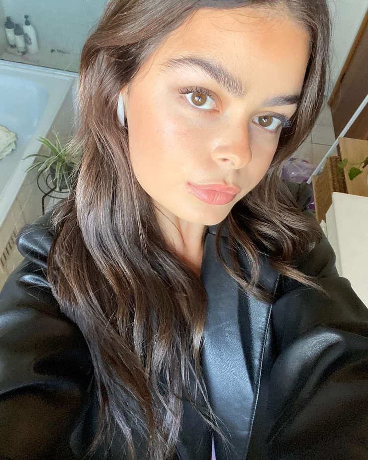 Sarah Wilson I image