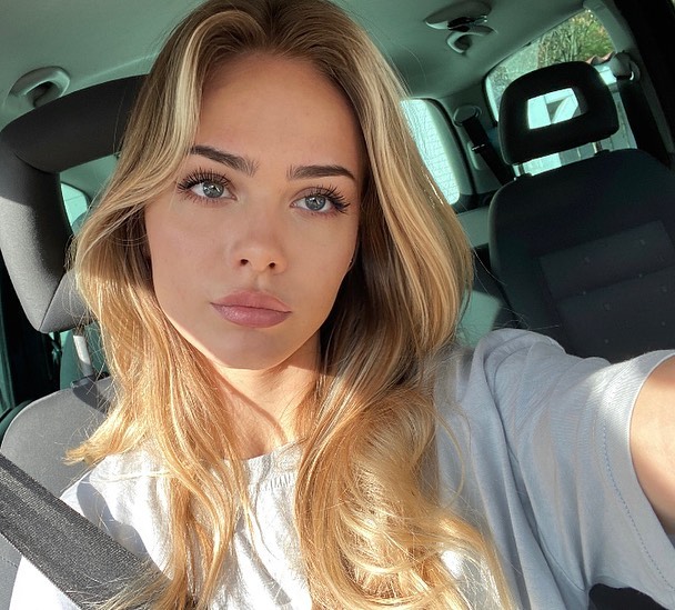 Picture of Sara Crumble